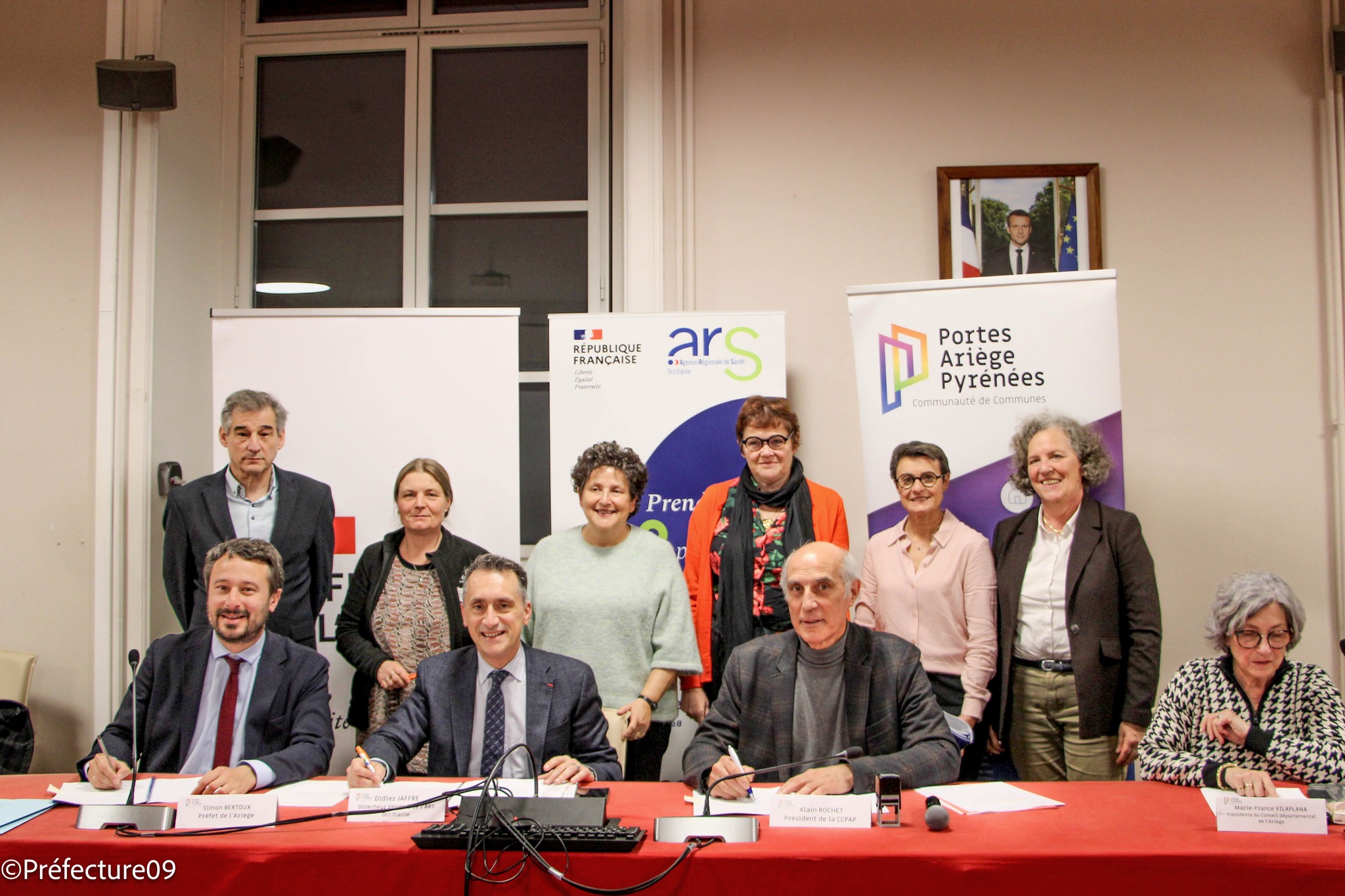 Signature officielle du Contrat Local de Santé : un engagement fort de ...