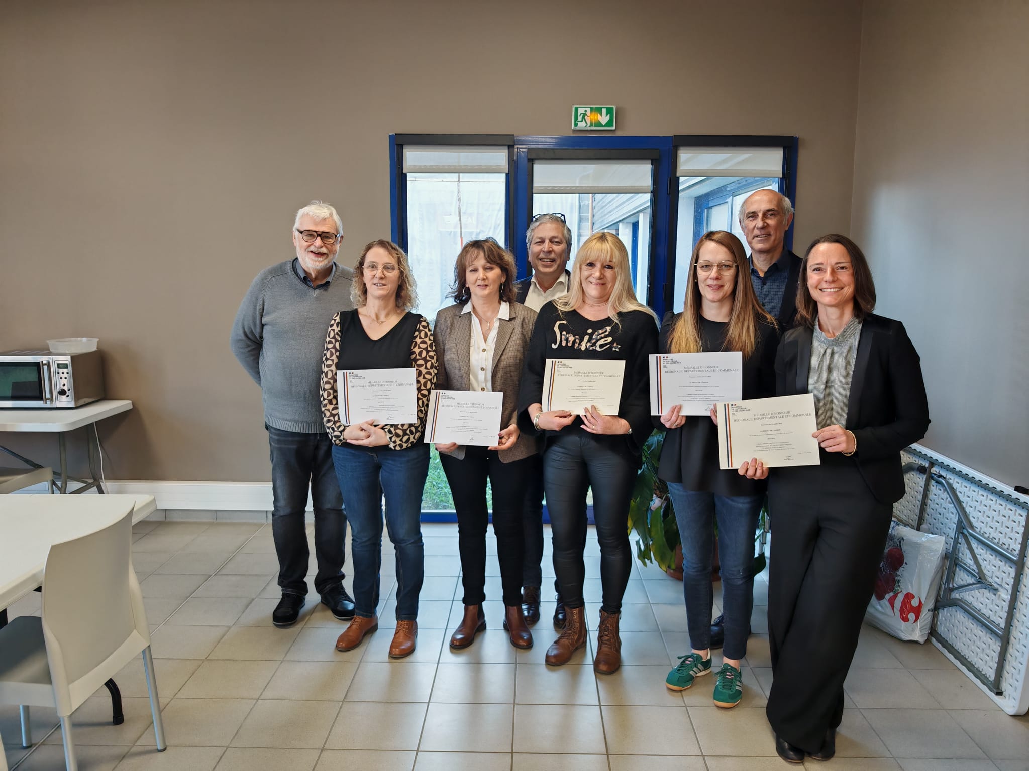 Remise des diplômes de la Médaille d'Honneur du Travail : Célébration du dévouement des agents ...
